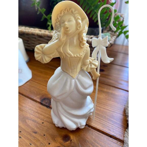 Avon | Design | Vintage Avon Perfume Bottle Little Bo Peep 6 Figural ...